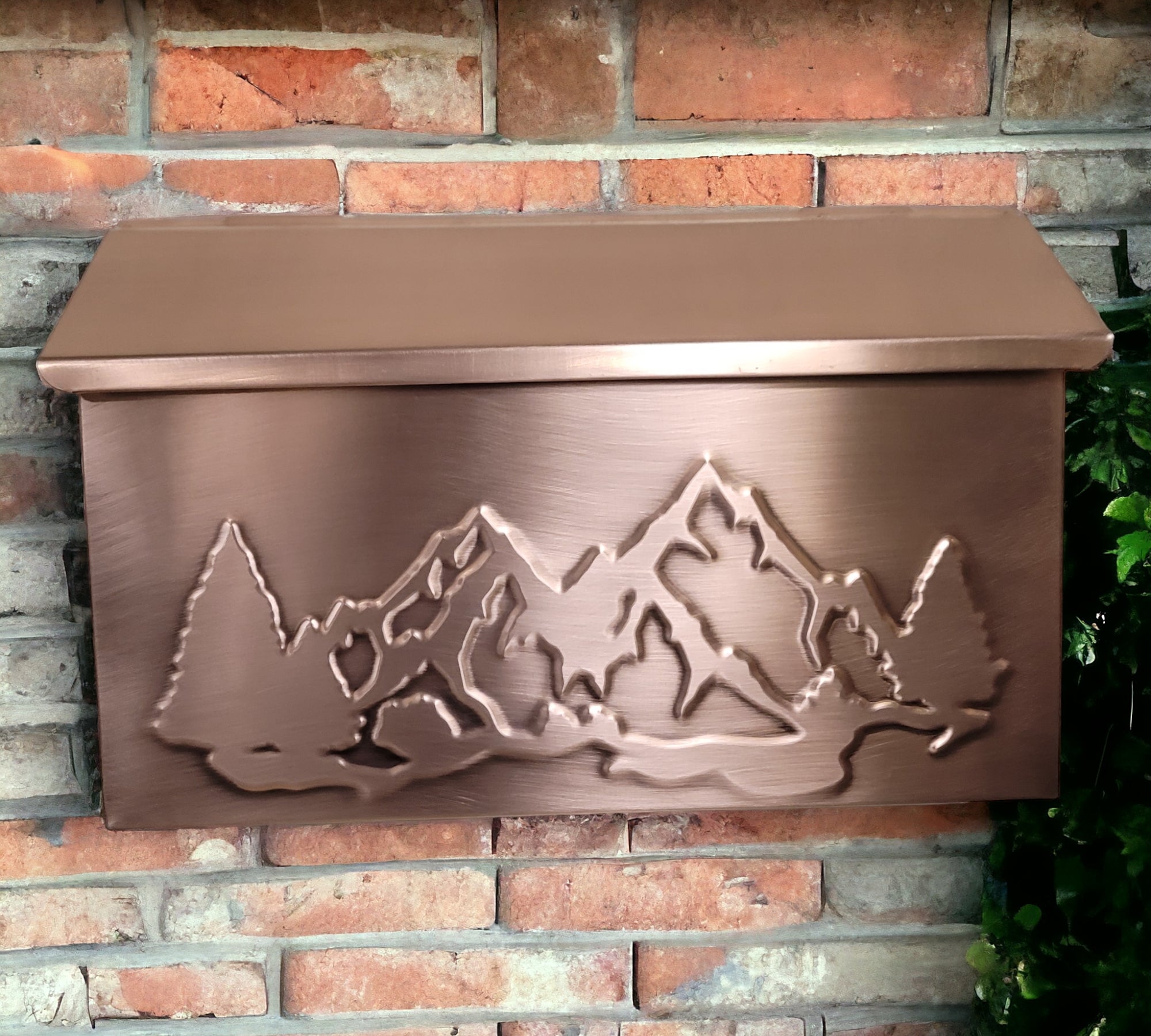 Flush Mount vertical Copper Mailbox | CU-COPPER DESIGN